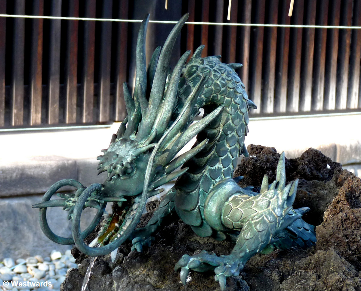 Dragon travel worldwide – 2024 is the Year of the Dragon - Westwards