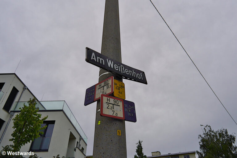 A guided tour through the Weissenhof Estate - Westwards
